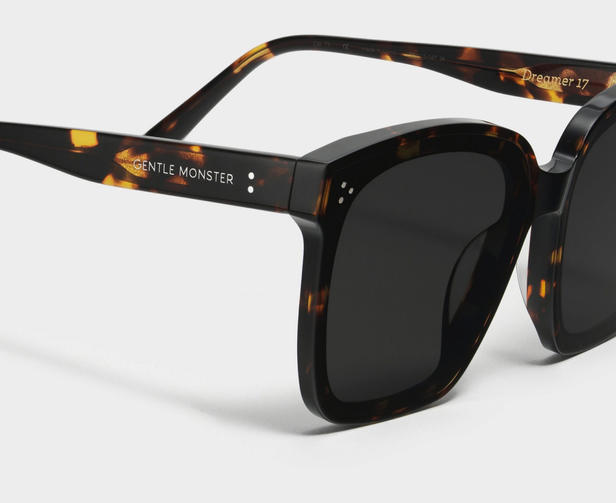 Dreamer 17-T1 – Kính Gentle Monster chính hãng tại TPHCM